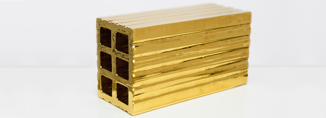 THE GOLDEN BRICK – Cyro García